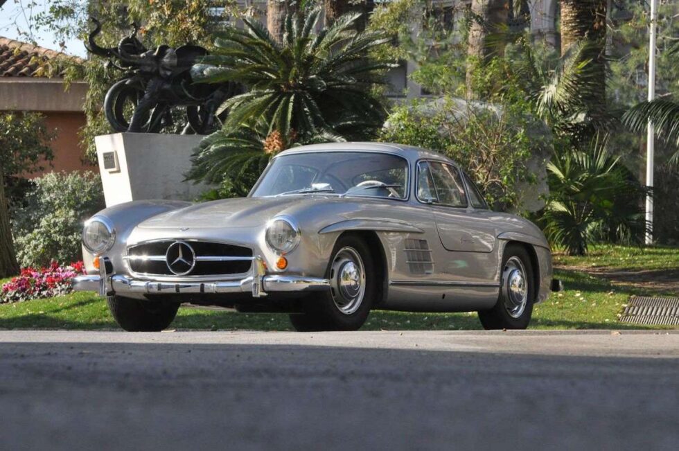 Classic Car Values: Mercedes 300SL Gullwing - Classic Car Valuations ...